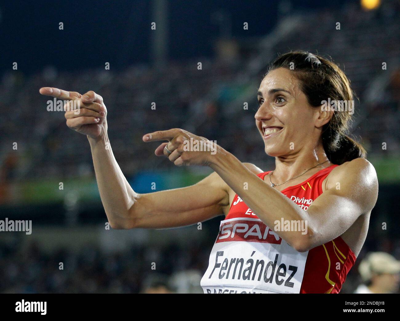 Spain's Nuria Fernandez celebrates after winning the Women's 1500m ...