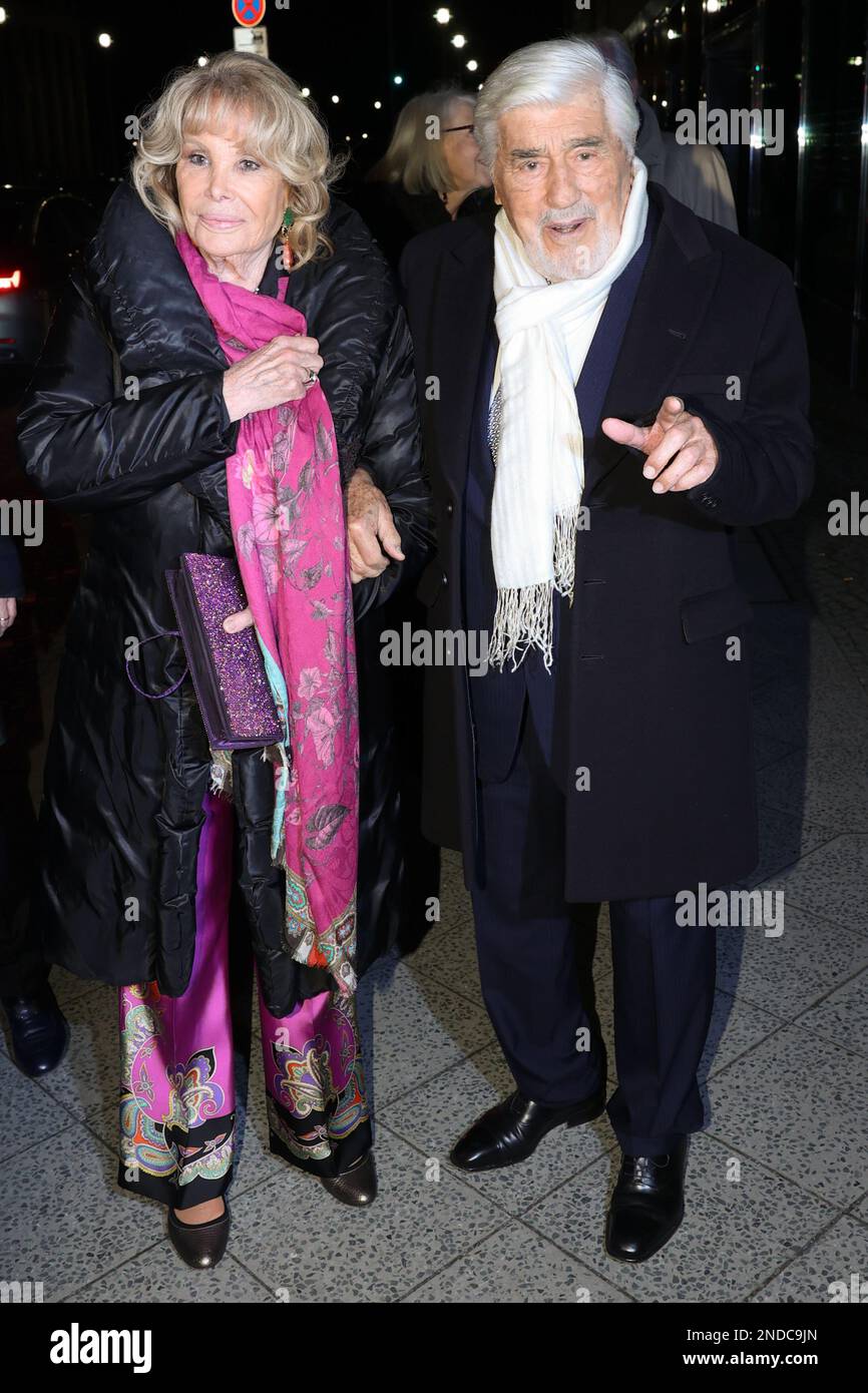 Berlin, Germany. 15th Feb, 2023. Actor Mario Adorf (r) arrives with his ...