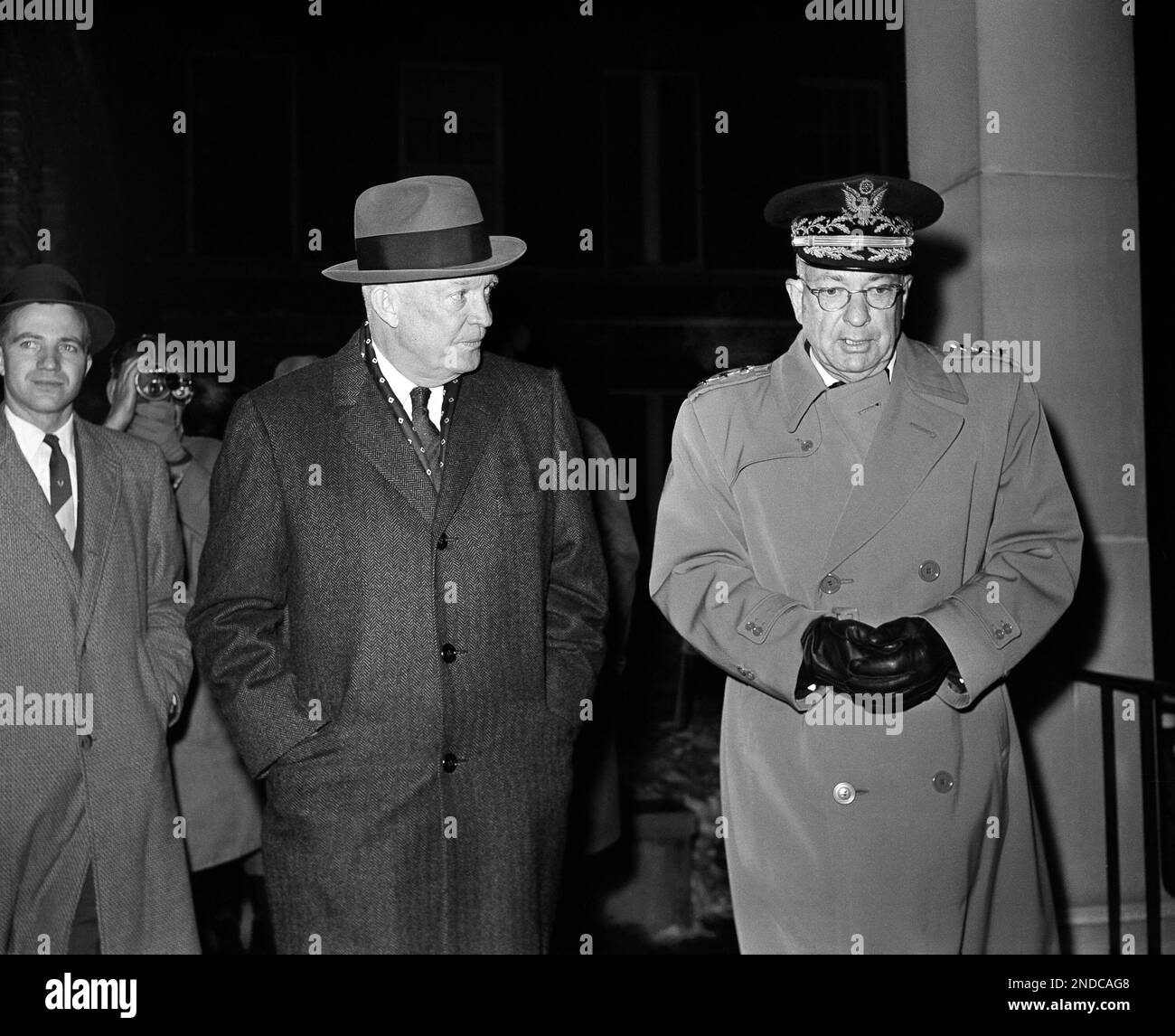 President Dwightt Eisenhower arrives at Walter Reed Medical Center for ...