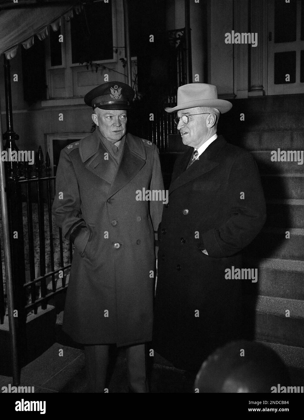 President Harry Truman and Gen. Dwight D. Eisenhower pose for pictures ...