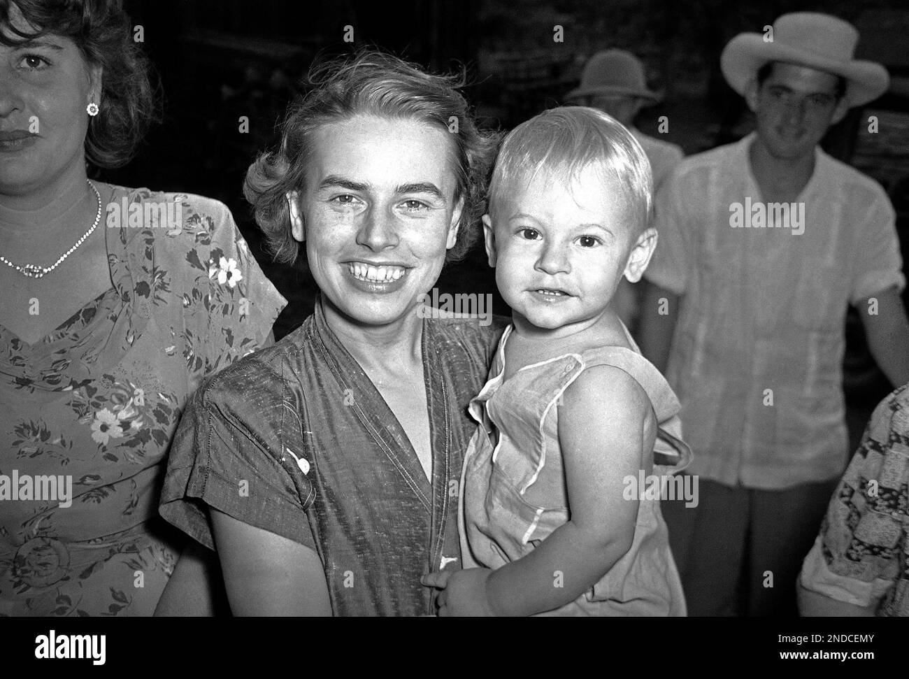 Mrs. Karen Nelson, 25, of Utica, Mich., with her 16-month-old son Tony ...