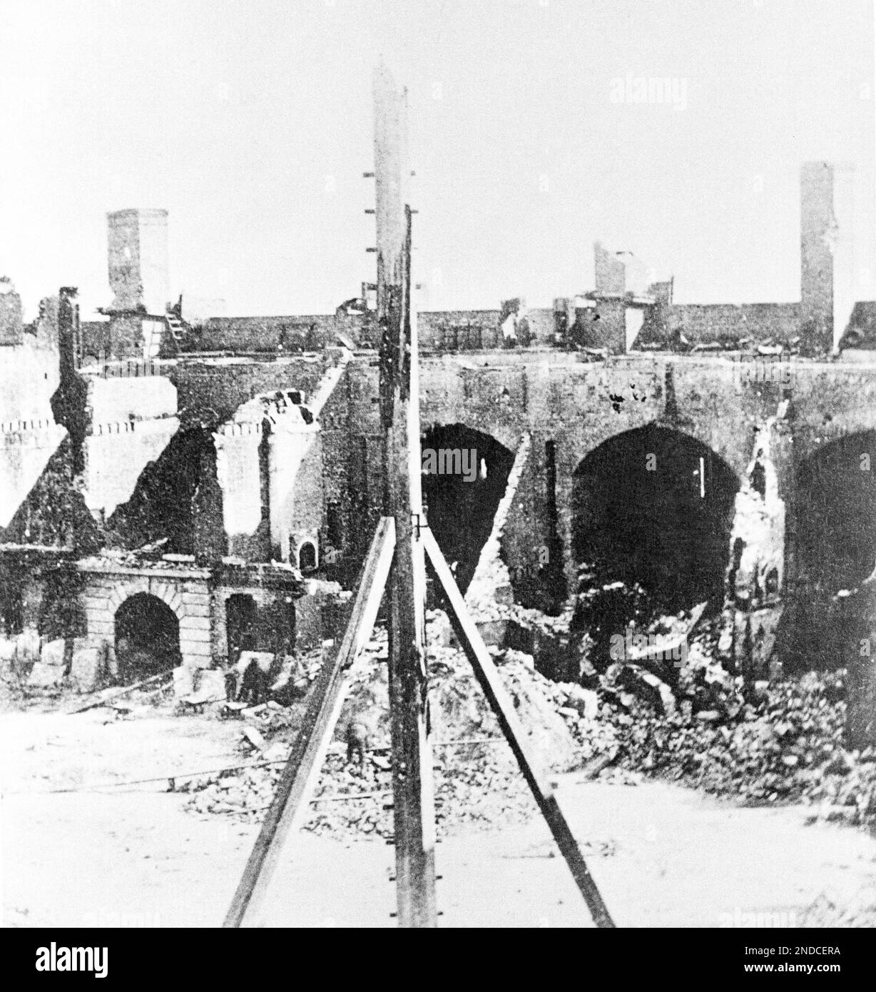 Interior of Fort Sumter shows damage from shellfire shown March 20 ...