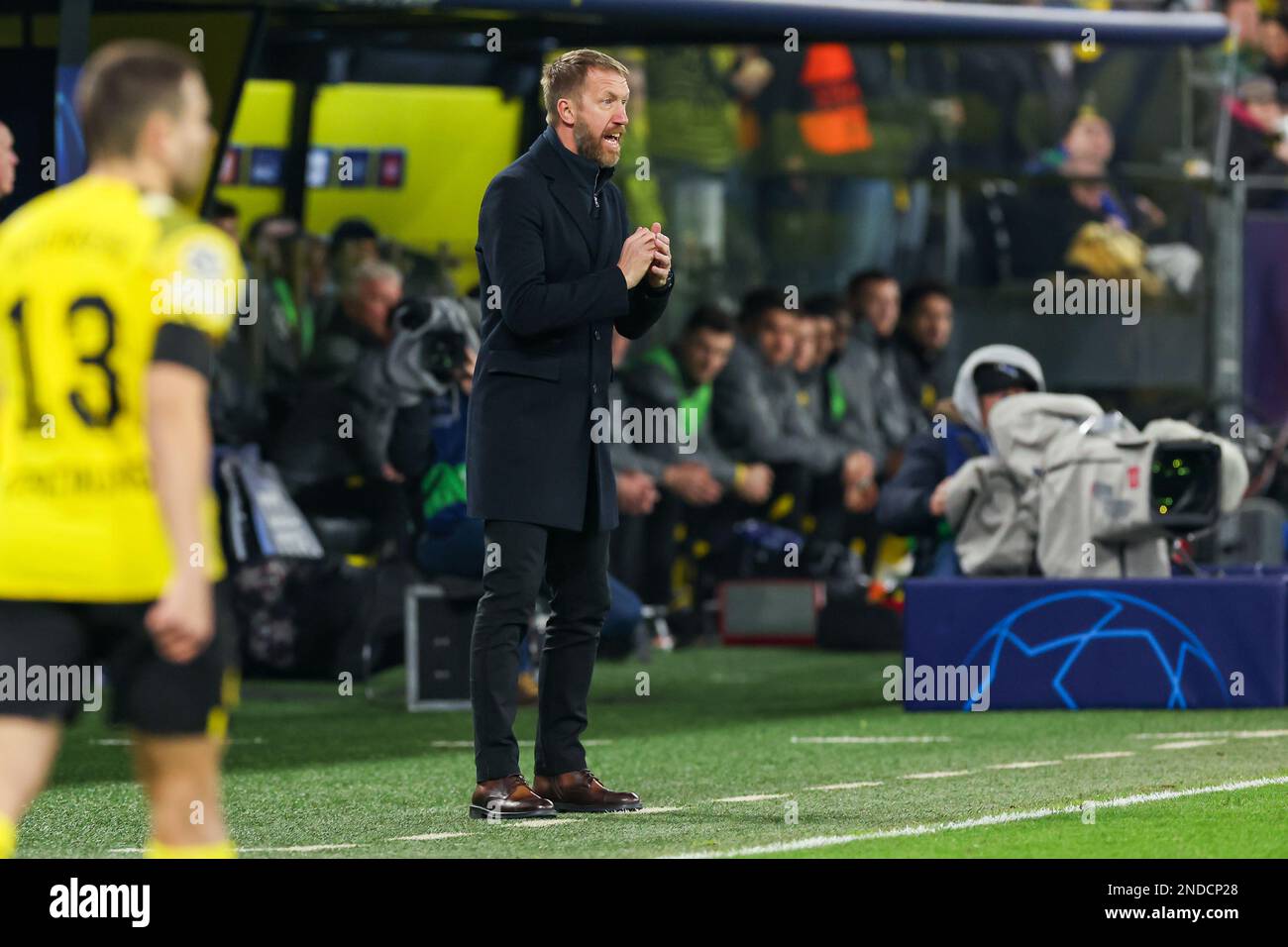DORTMUND, GERMANY - FEBRUARY 15: headcoach Graham Potter of Chelsea ...