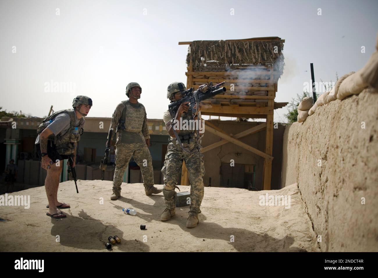 A U.S. Army soldier of the 1-320th Alpha Battery, 2nd Brigade of the ...