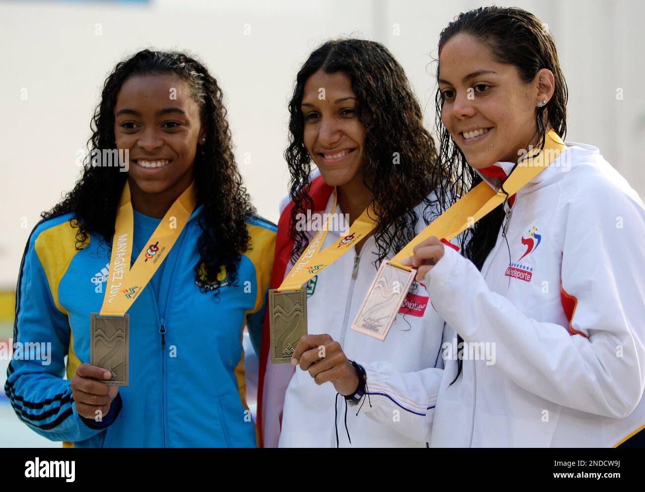Gold medalist Vanessa Garcia, of Puerto Rico, center, silver medalist ...