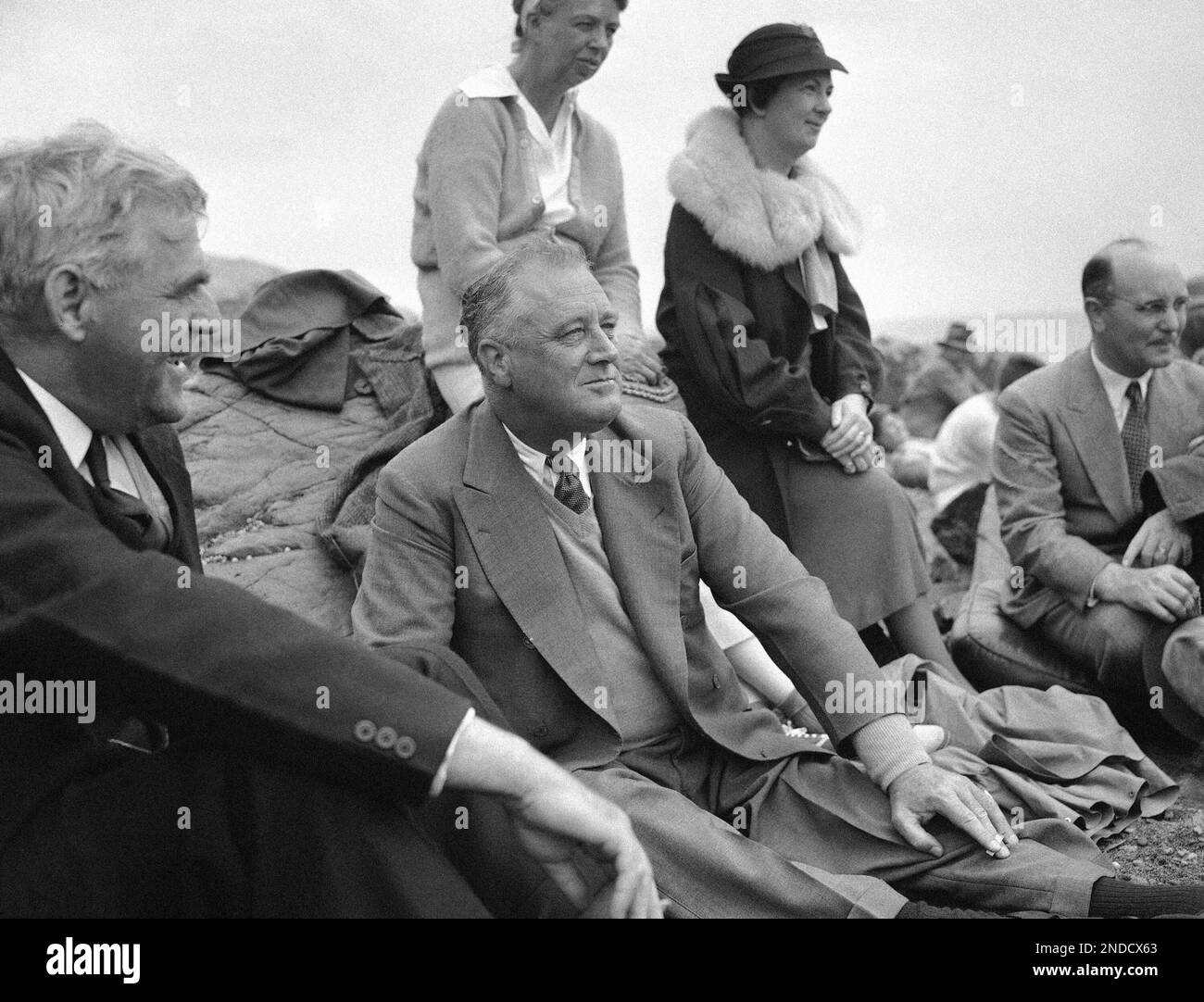 President Franklin D. Roosevelt and first lady Eleanor Roosevelt ...
