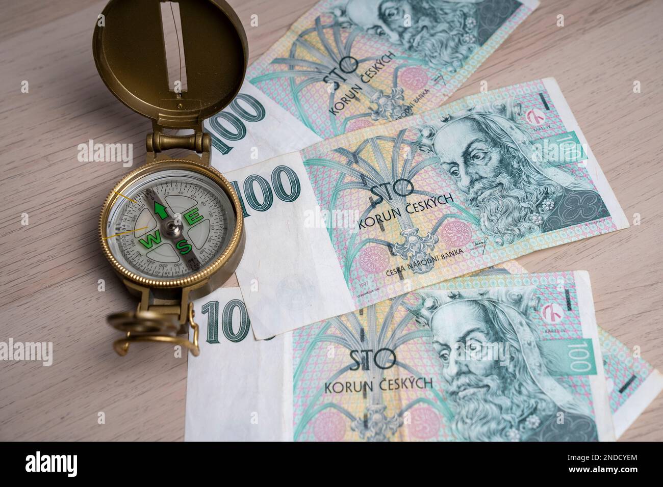 Money guidance hi-res stock photography and images - Alamy