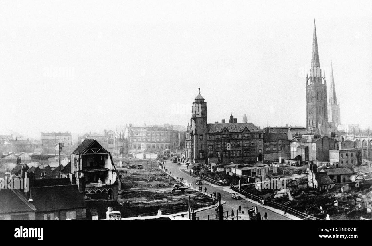 A year after the heaviest bombings in England, Jan. 25, 1942, rubble ...