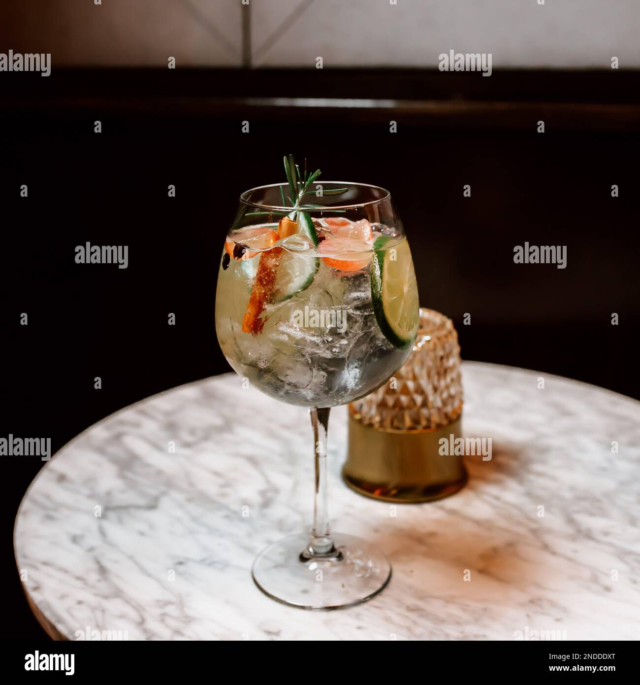 Hopping media hi-res stock photography and images - Alamy