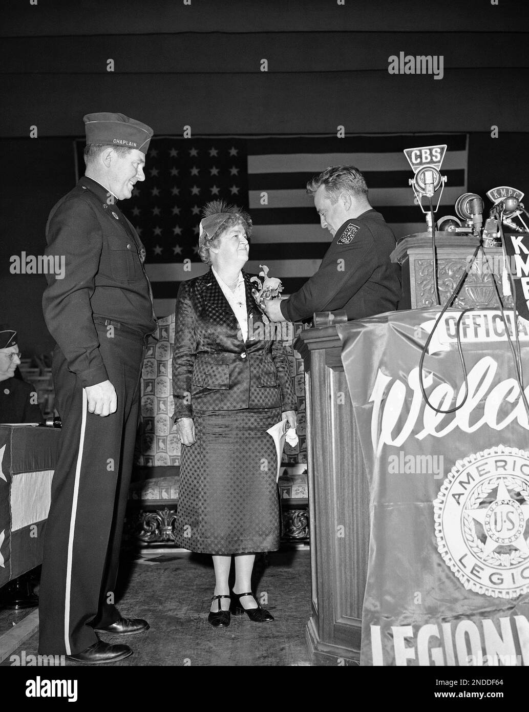 George N. Craig, right, national commander of the American Legion ...