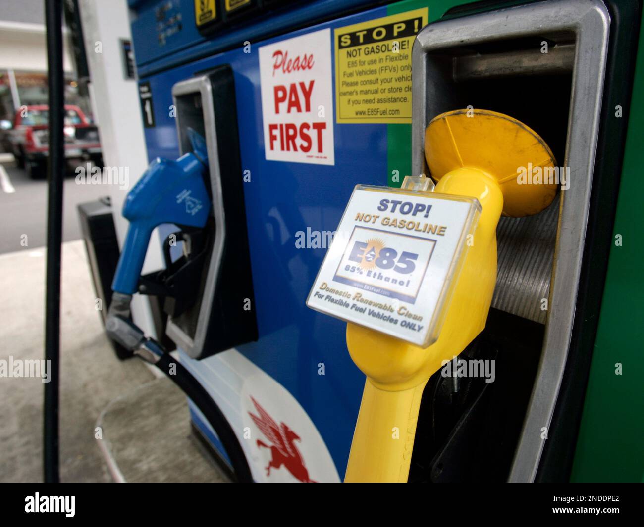 Flexible fuel vehicles hi-res stock photography and images - Alamy