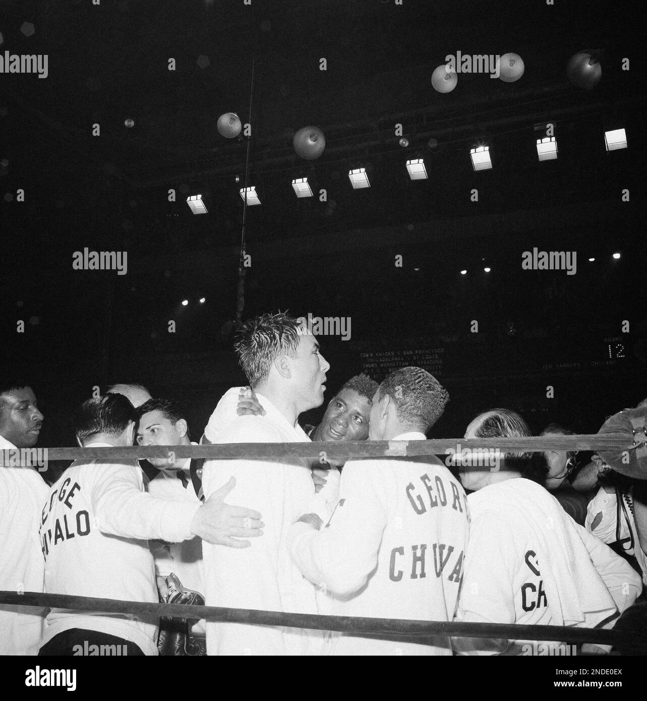 Former titleholder Floyd Patterson has arm on George Chuvalo’s shoulder ...