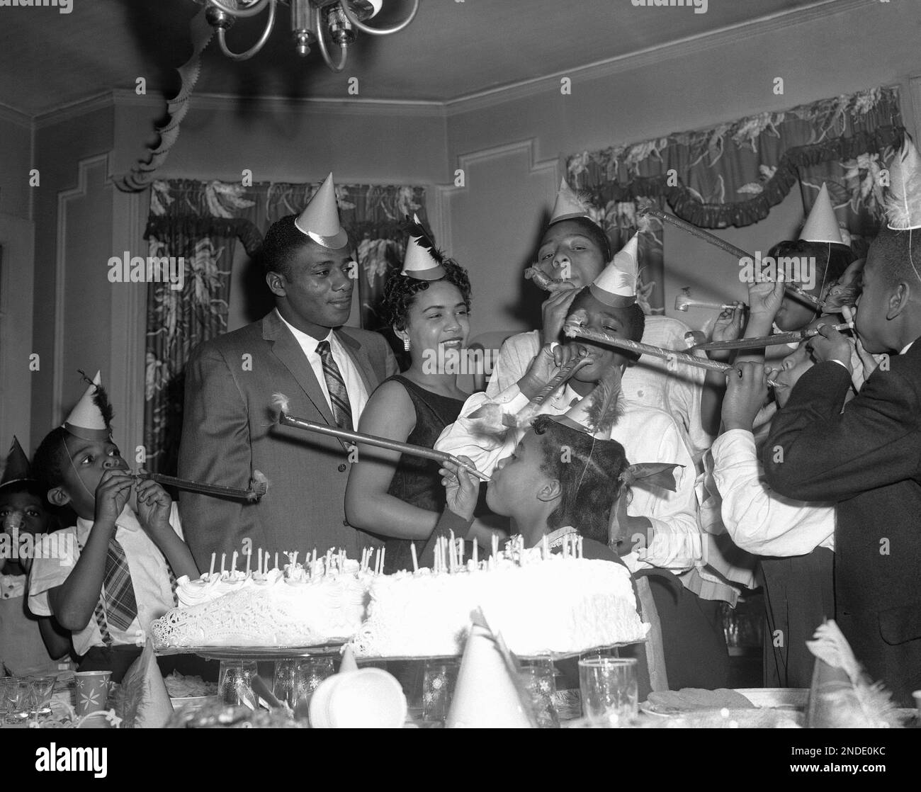 Floyd Patterson, who won the world’s heavyweight boxing title in ...
