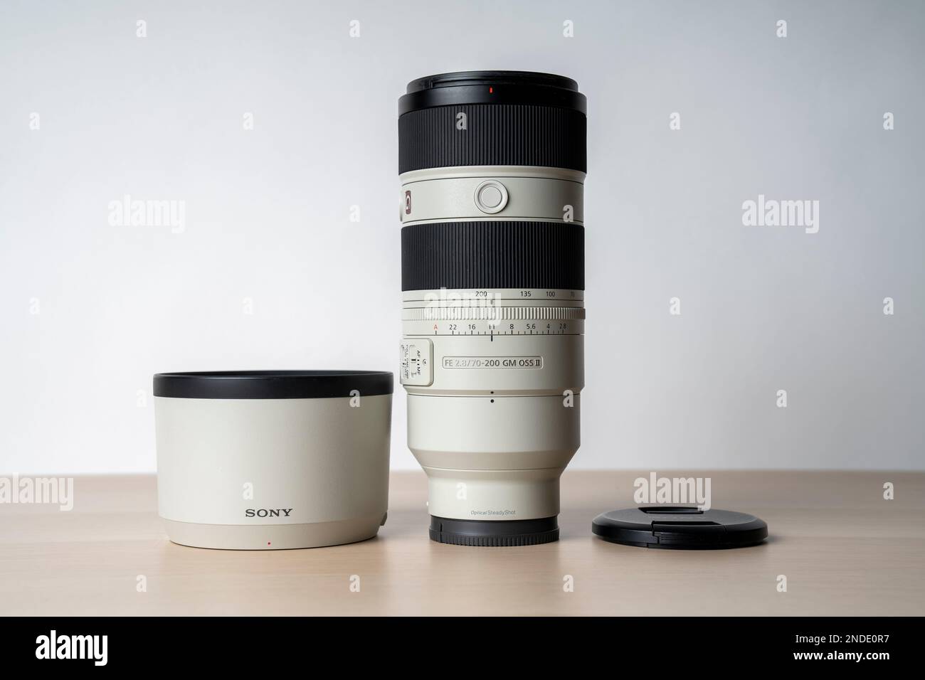 G-Master Sony FE 70-200mm f2.8 GM OSS II new lens for mirrorless camera ...