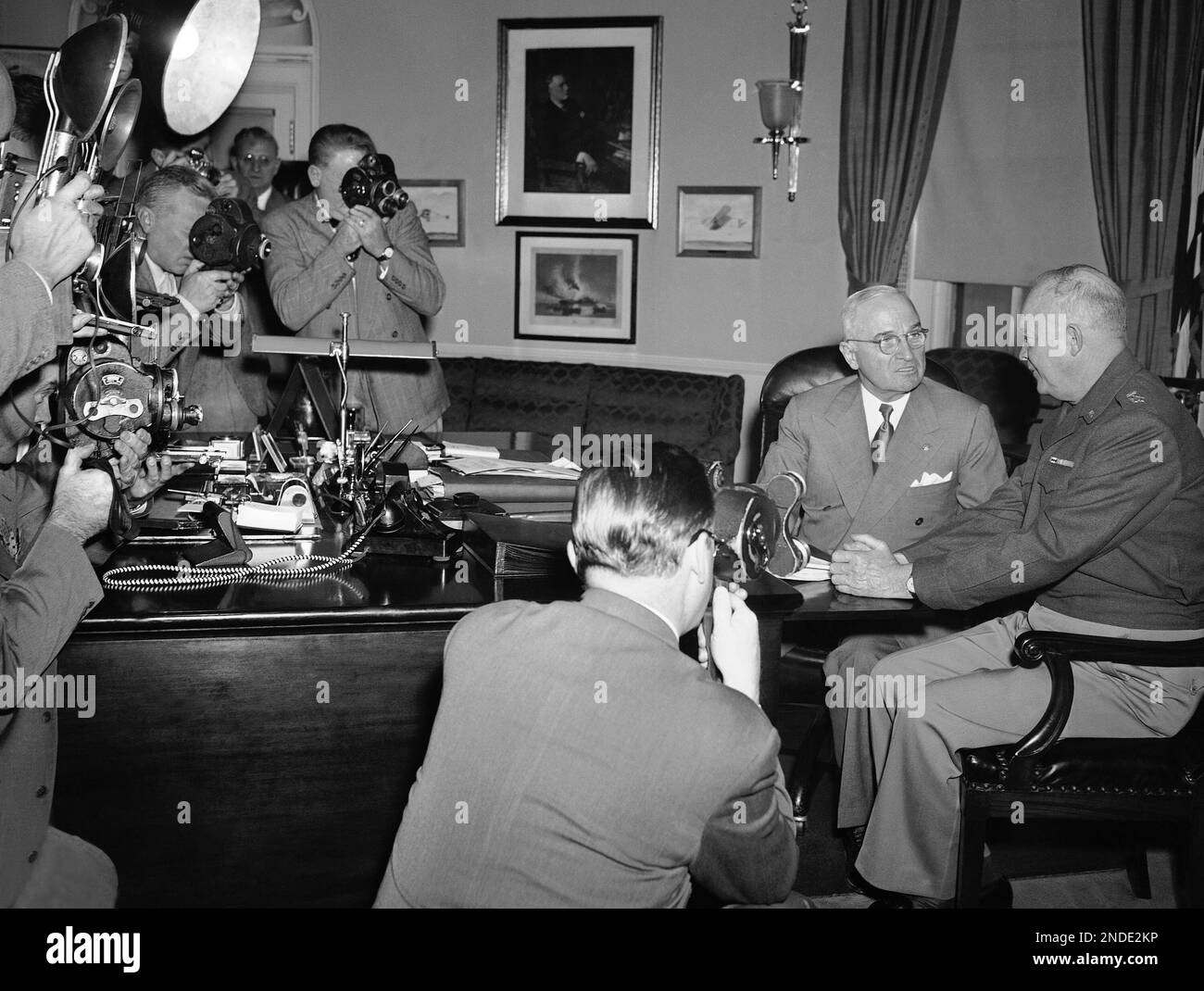 General Dwight Eisenhower and President Truman meet at the White House ...