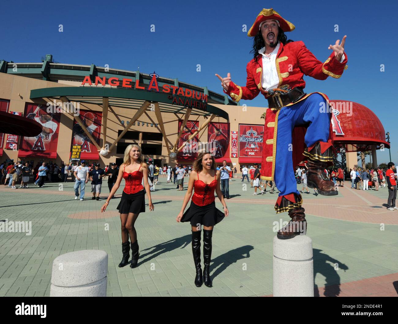 Captain Morgan and the Morganettes pose in front of Angels Stadium ...