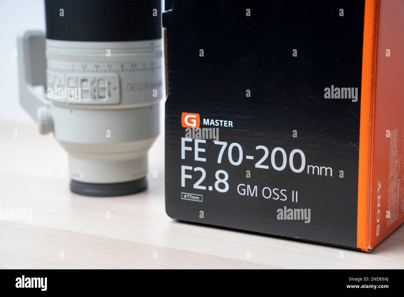 New G-Master Sony FE 70-200mm f2.8 GM OSS II lens and box. Unboxing ...