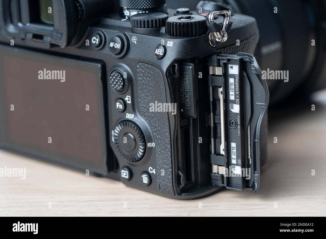 Sony Alpha a7 IV Full Frame hybrid MILC mirrorless camera, camera body. The best mirrorless ...