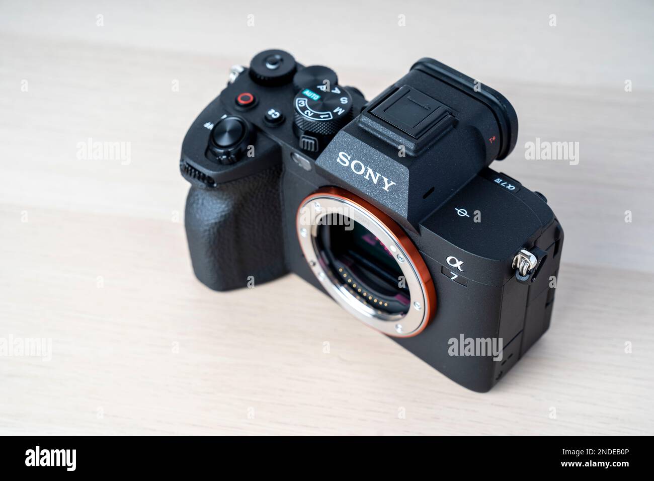 Sony Alpha a7 IV Full Frame hybrid MILC mirrorless camera, camera housing. The best mirrorless ...