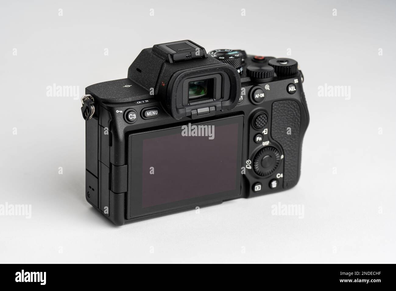 Sony Alpha a7 IV Full Frame hybrid MILC mirrorless camera, camera housing. The best mirrorless ...