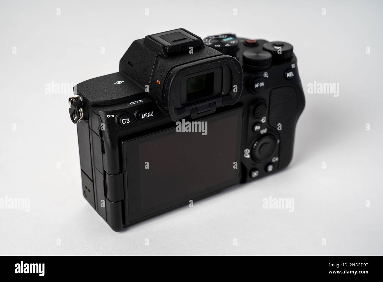 Sony Alpha a7 IV Full Frame hybrid MILC mirrorless camera, camera housing. The best mirrorless ...