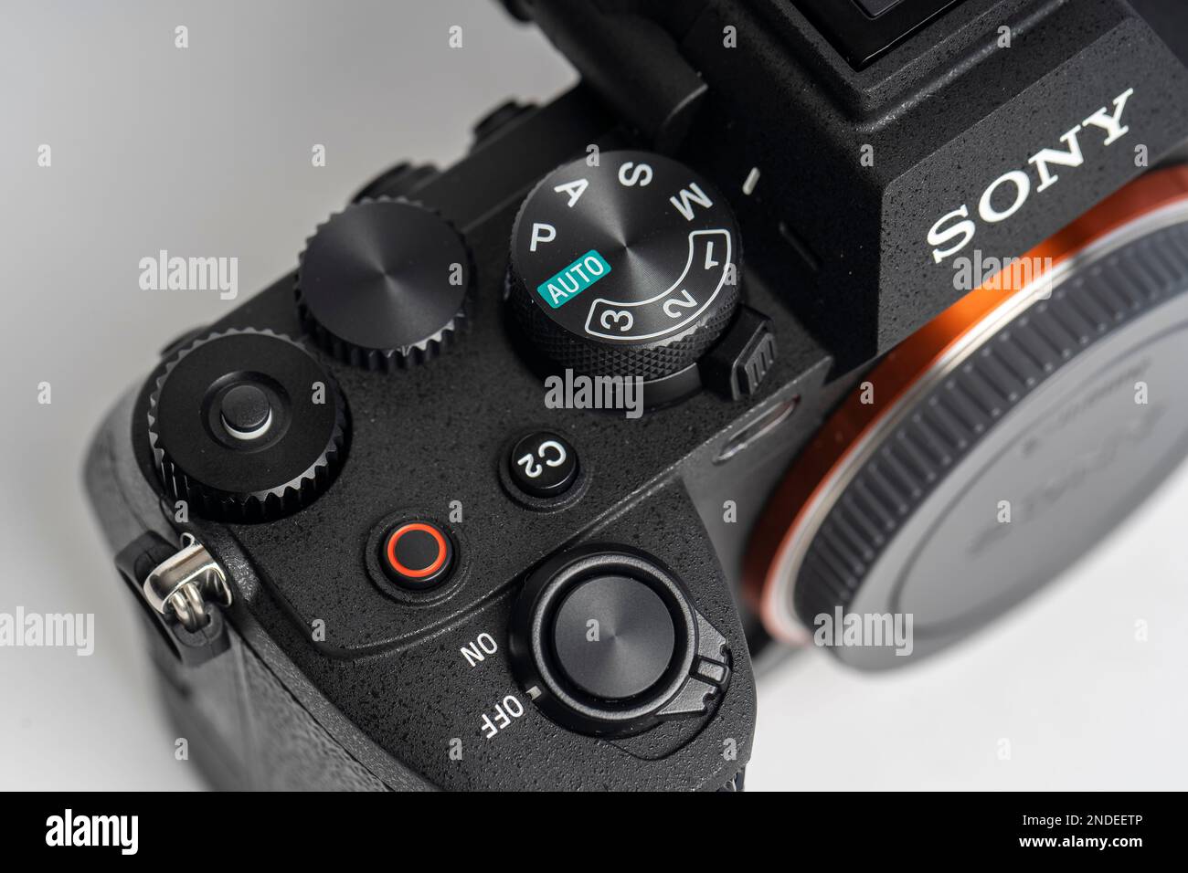 Sony Alpha a7 IV Full Frame hybrid MILC mirrorless camera, camera ...