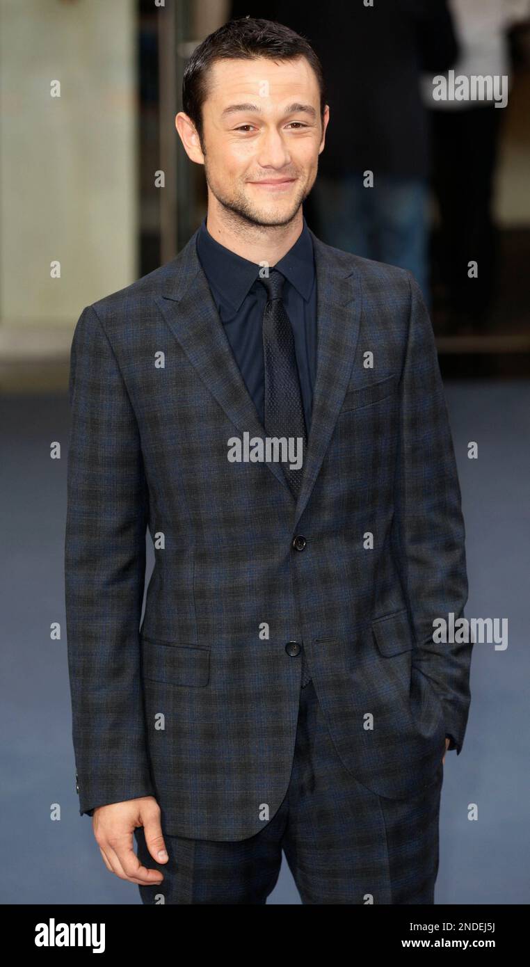 Cast member U.S. actor Joseph Gordon-Levitt arrives for the world ...