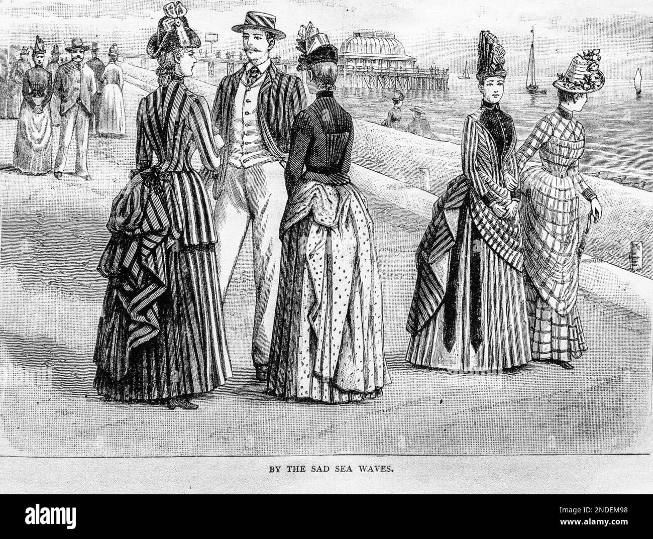 Girls with vintage clothing hi-res stock photography and images - Alamy