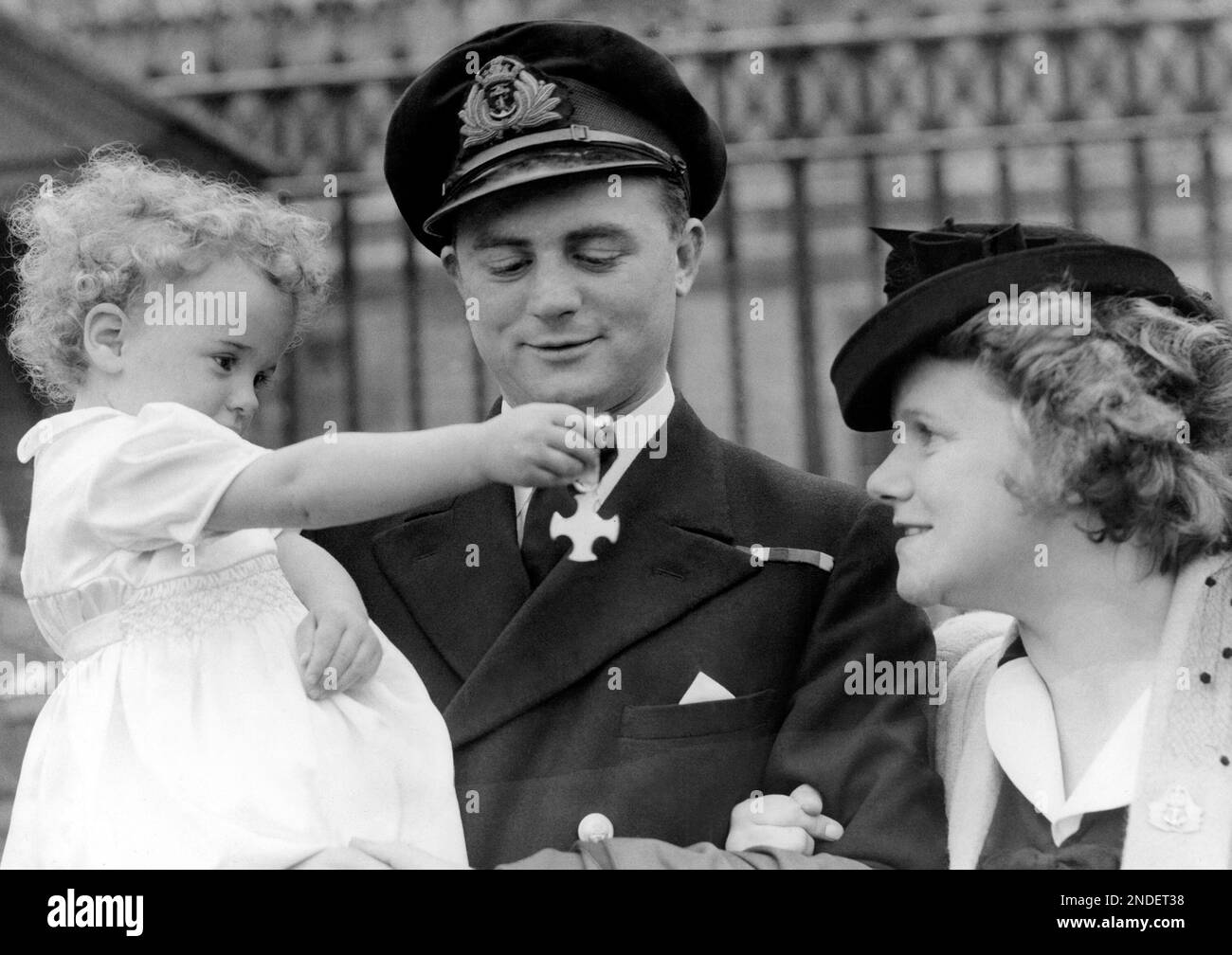 Lieutenant Reginald H. White who was decorated with the D.S.O. during ...