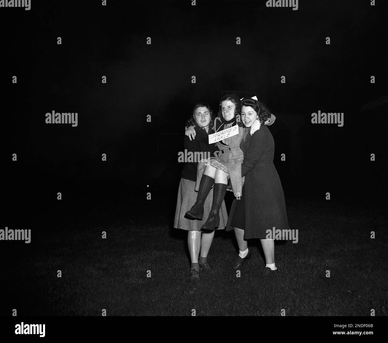 Children at the New York Institute for the Education of the Blind play ...