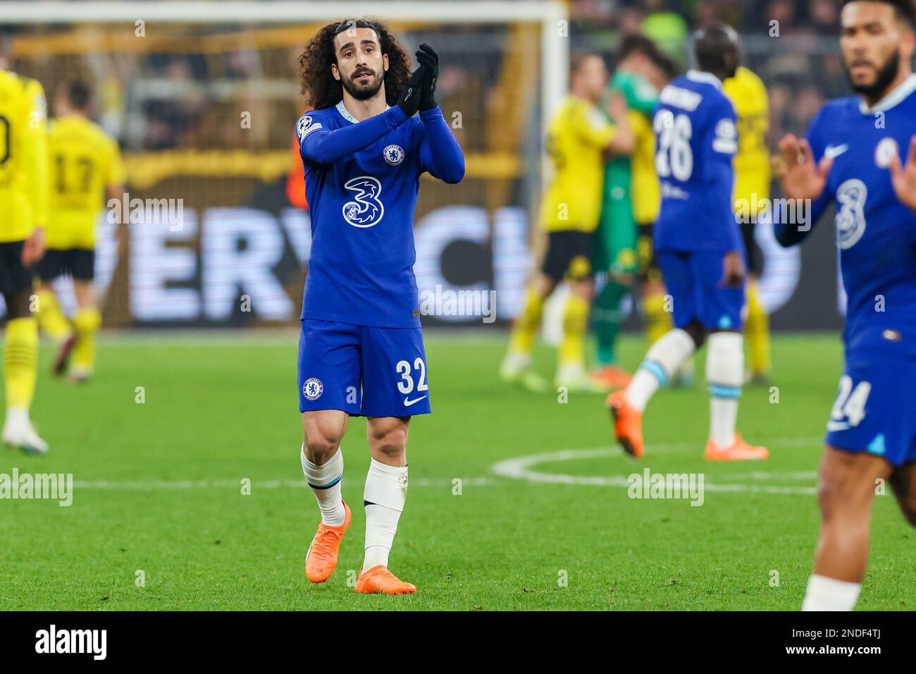 Marc cucurella chelsea hi-res stock photography and images - Alamy