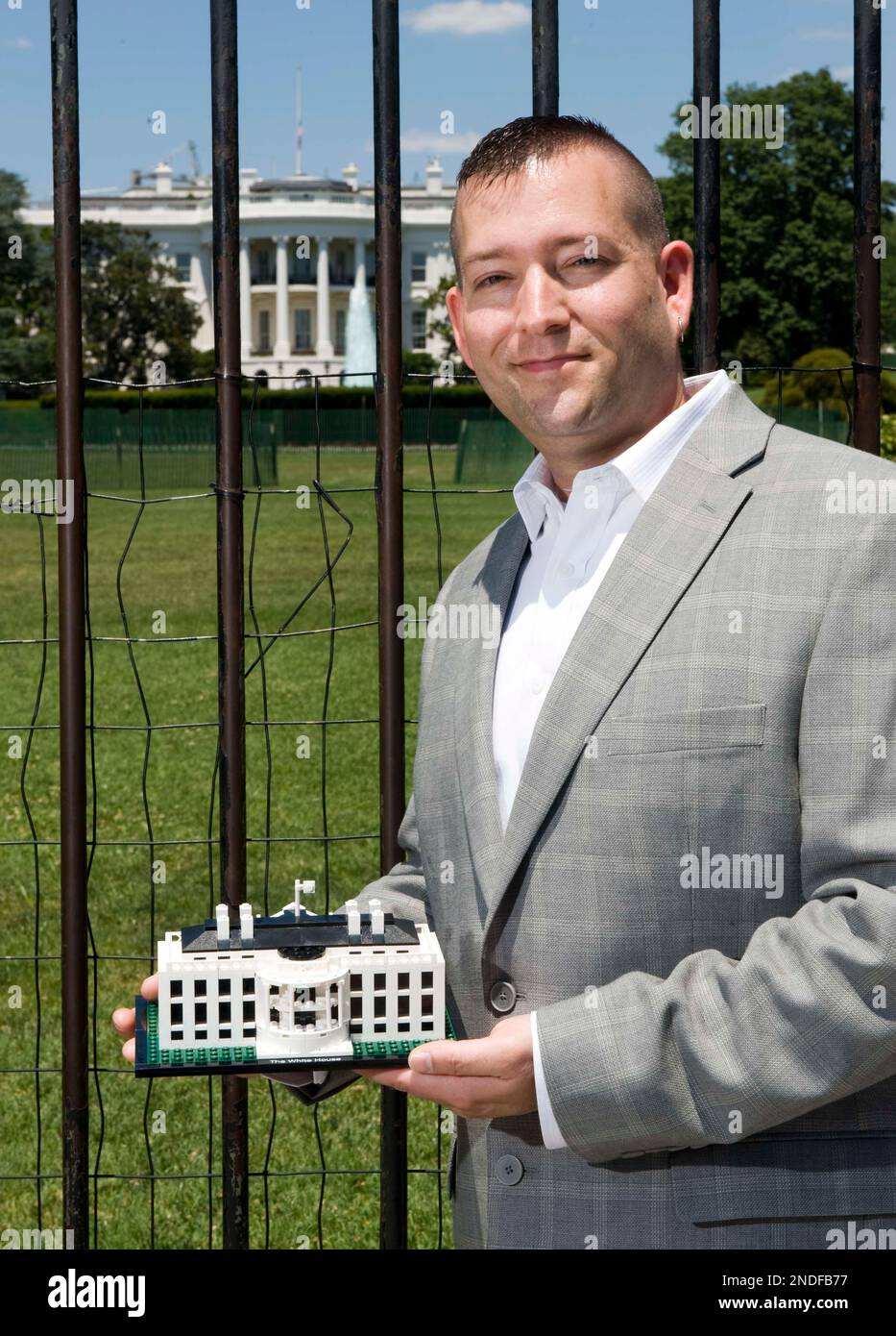 Architect turned LEGO designer, Adam Reed Tucker, 38, Northbrook, Ill ...