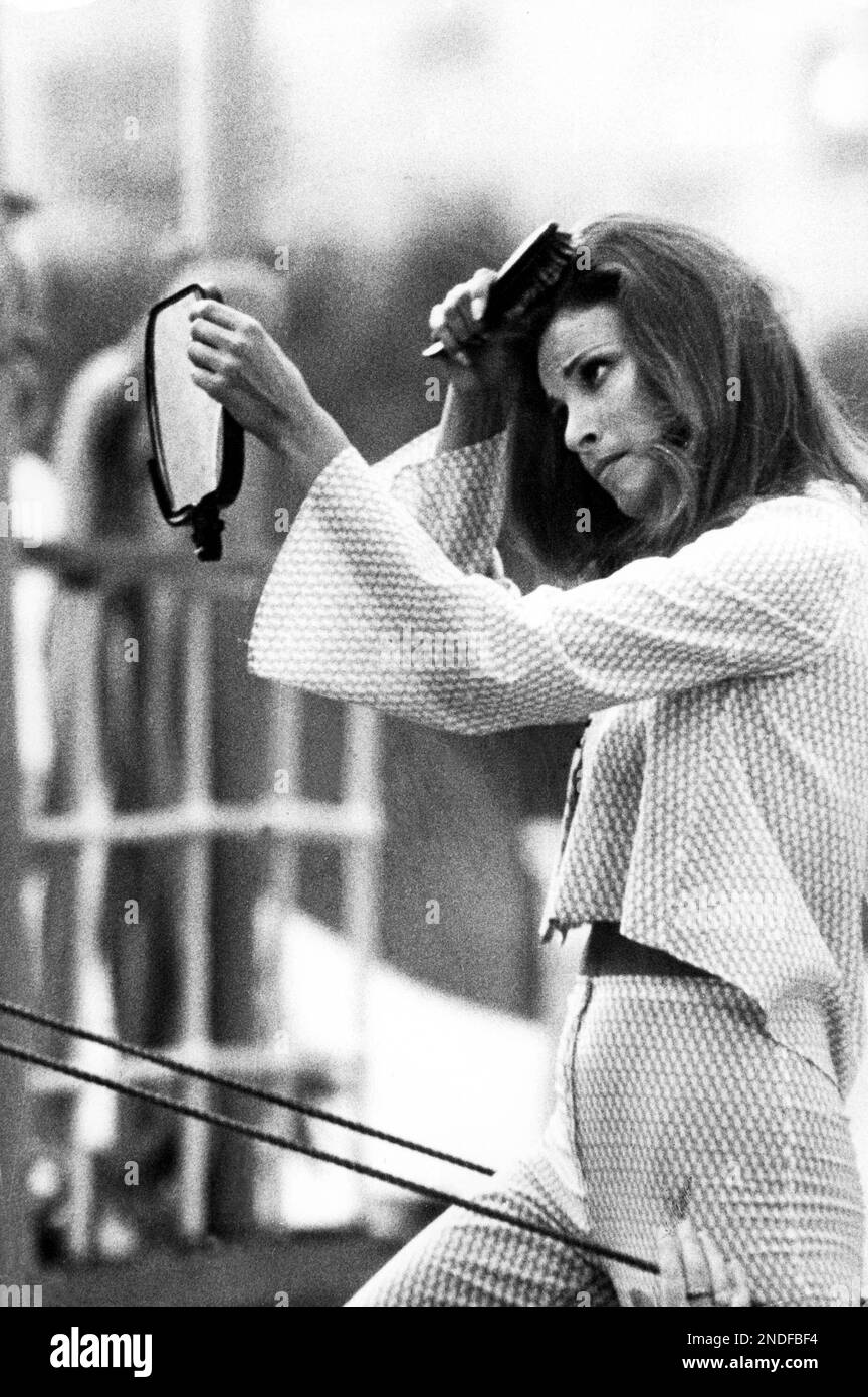 RAQUEL WELCH.Â©SUPPLIED BY (Credit Image: © Globe Photos/ZUMA Wire ...