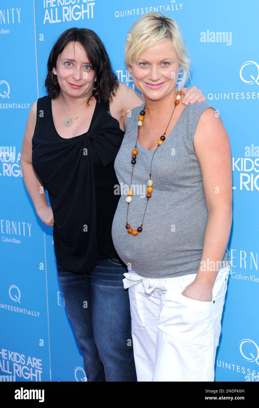Actresses Rachel Dratch, left, and Amy Poehler attend a special ...