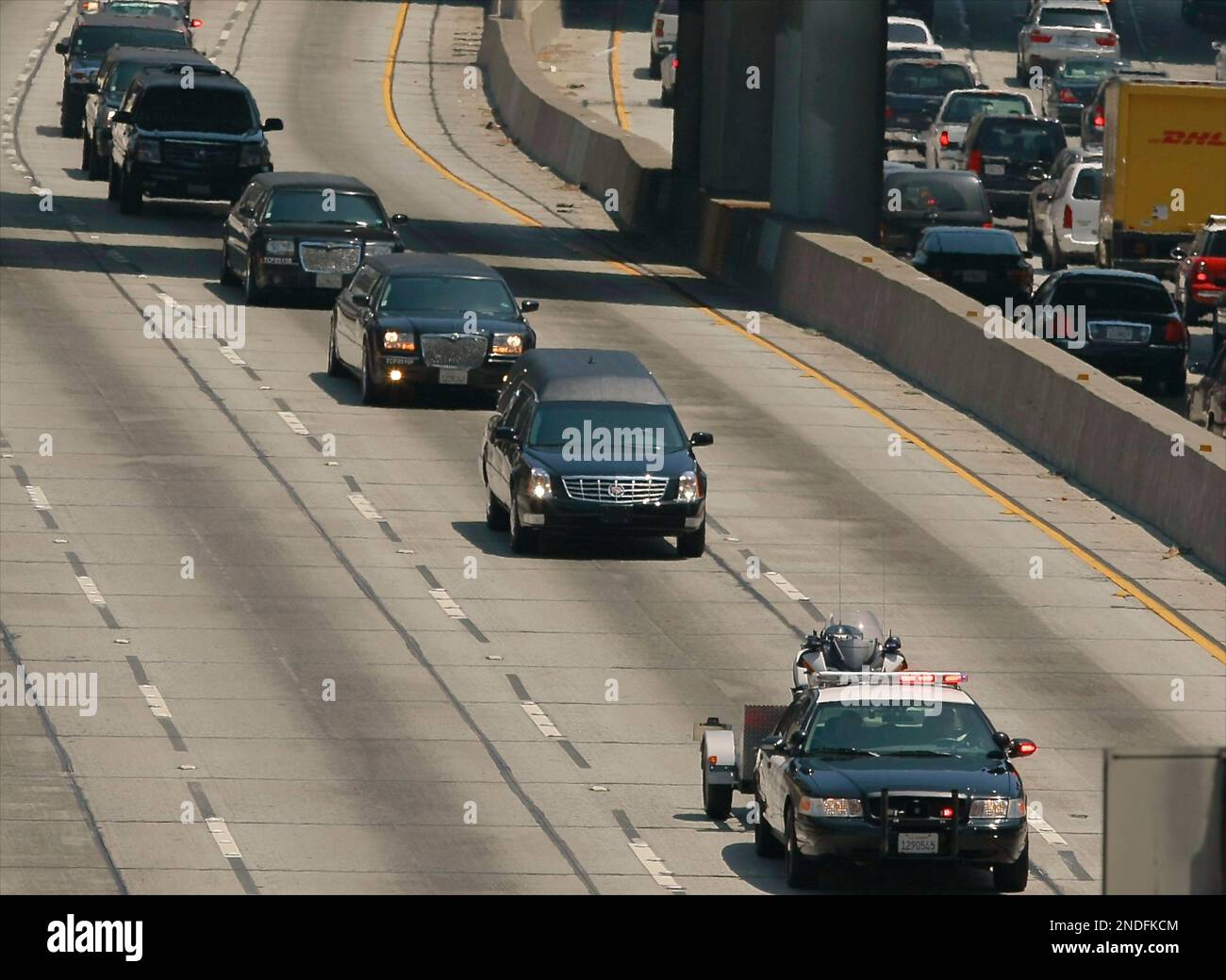 A hearse carrying the casket of fallen California Highway Patrol (CHP ...