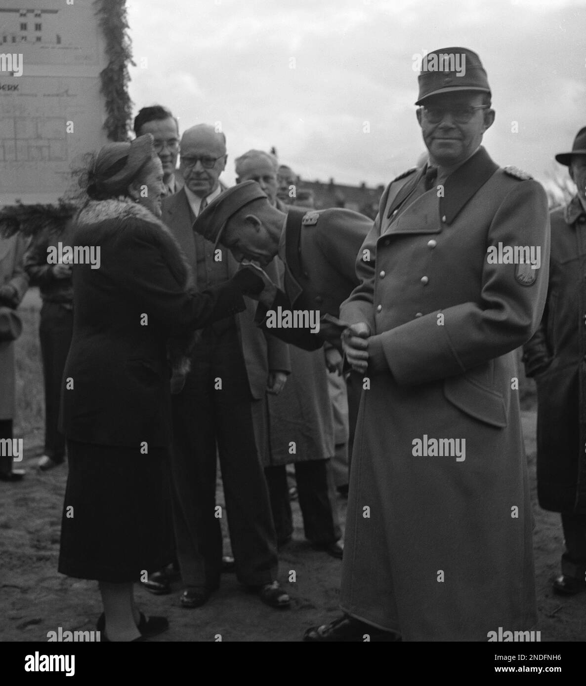 Arthur Markert, a former regiment commander in the German Africa-corps ...