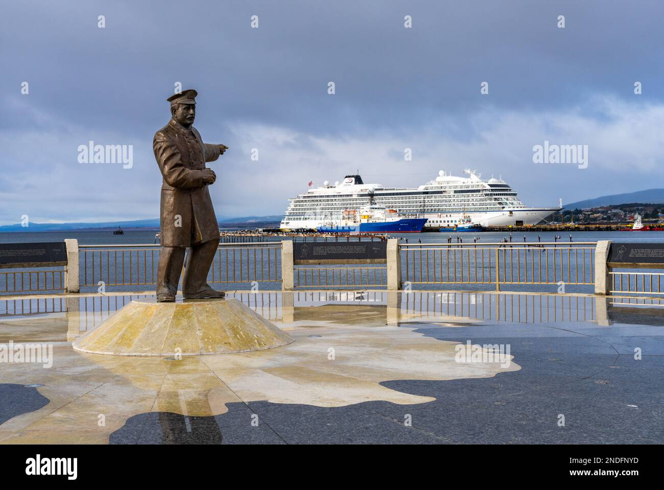 Punta Arenas, Chile - 27 January 2023: Statue of Sir Ernest Shackleton ...