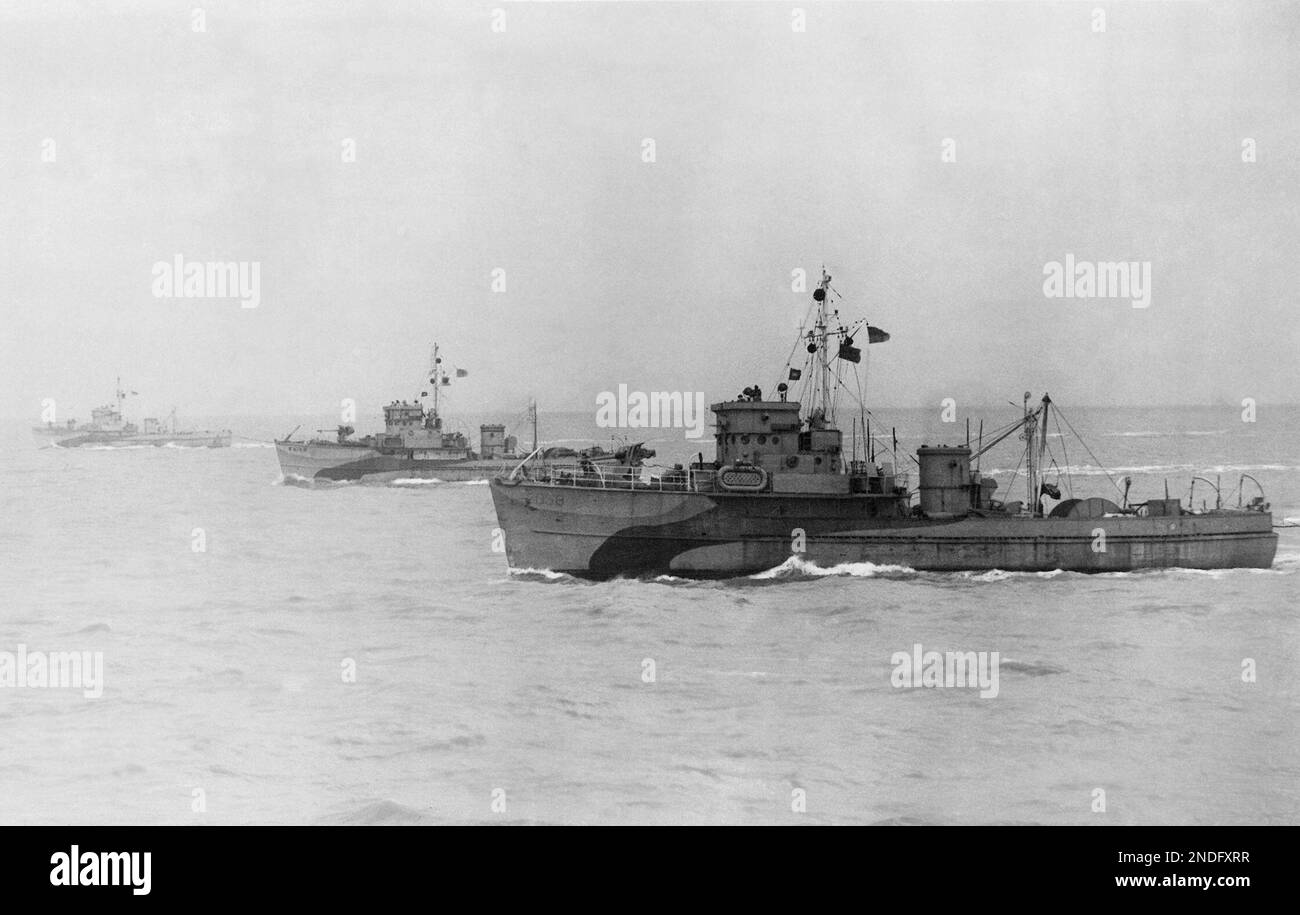 The great job performed by British minesweepers in clearing the Scheldt ...