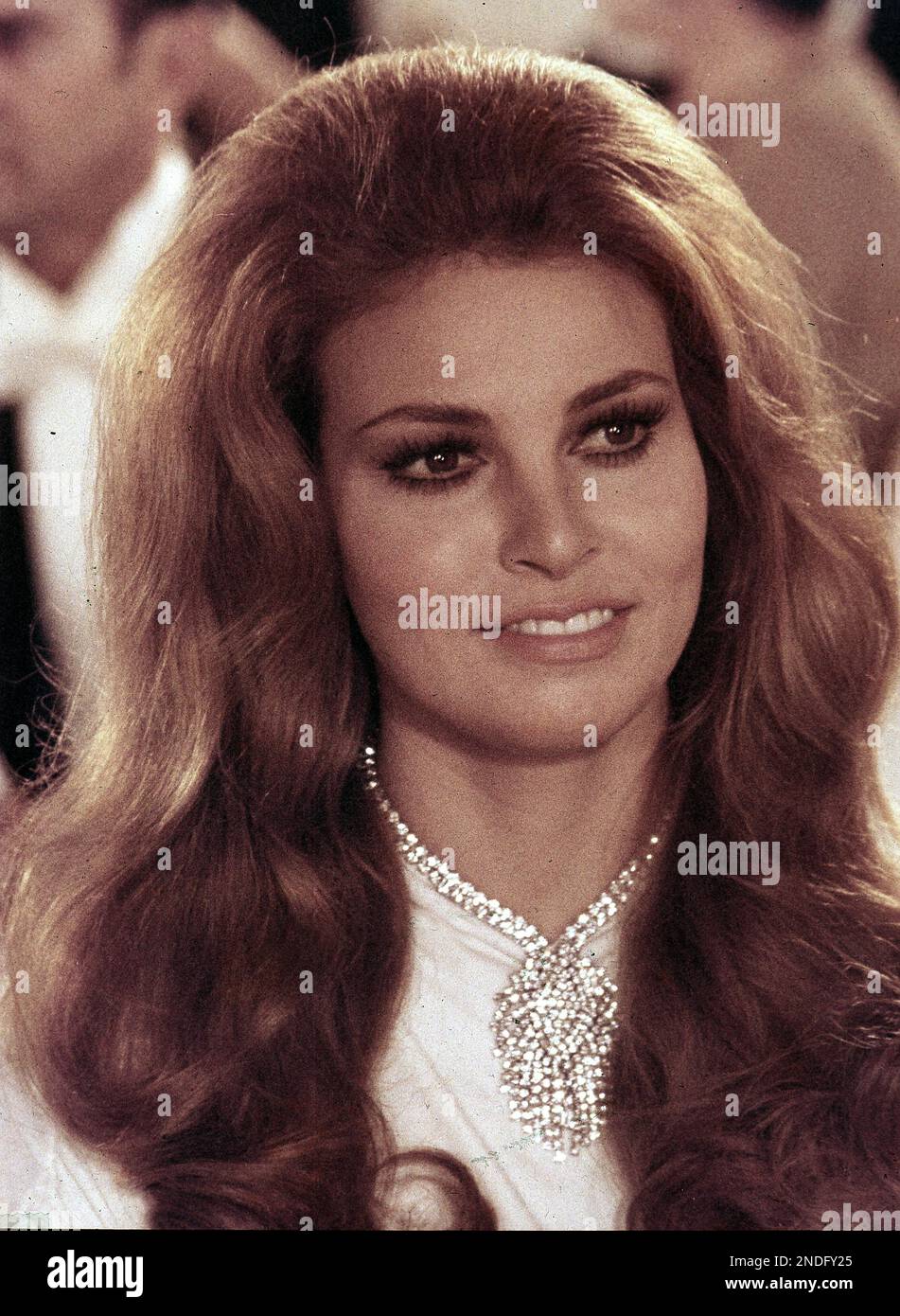 RAQUEL WELCH.Supplied by Photos, inc.(Credit Image: © Globe Photos/ZUMA ...