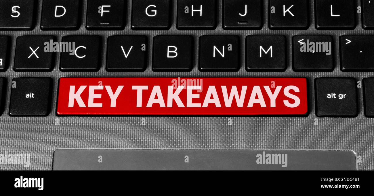 Key Takeaways on sticky Notes isolated on office desk Stock Photo - Alamy