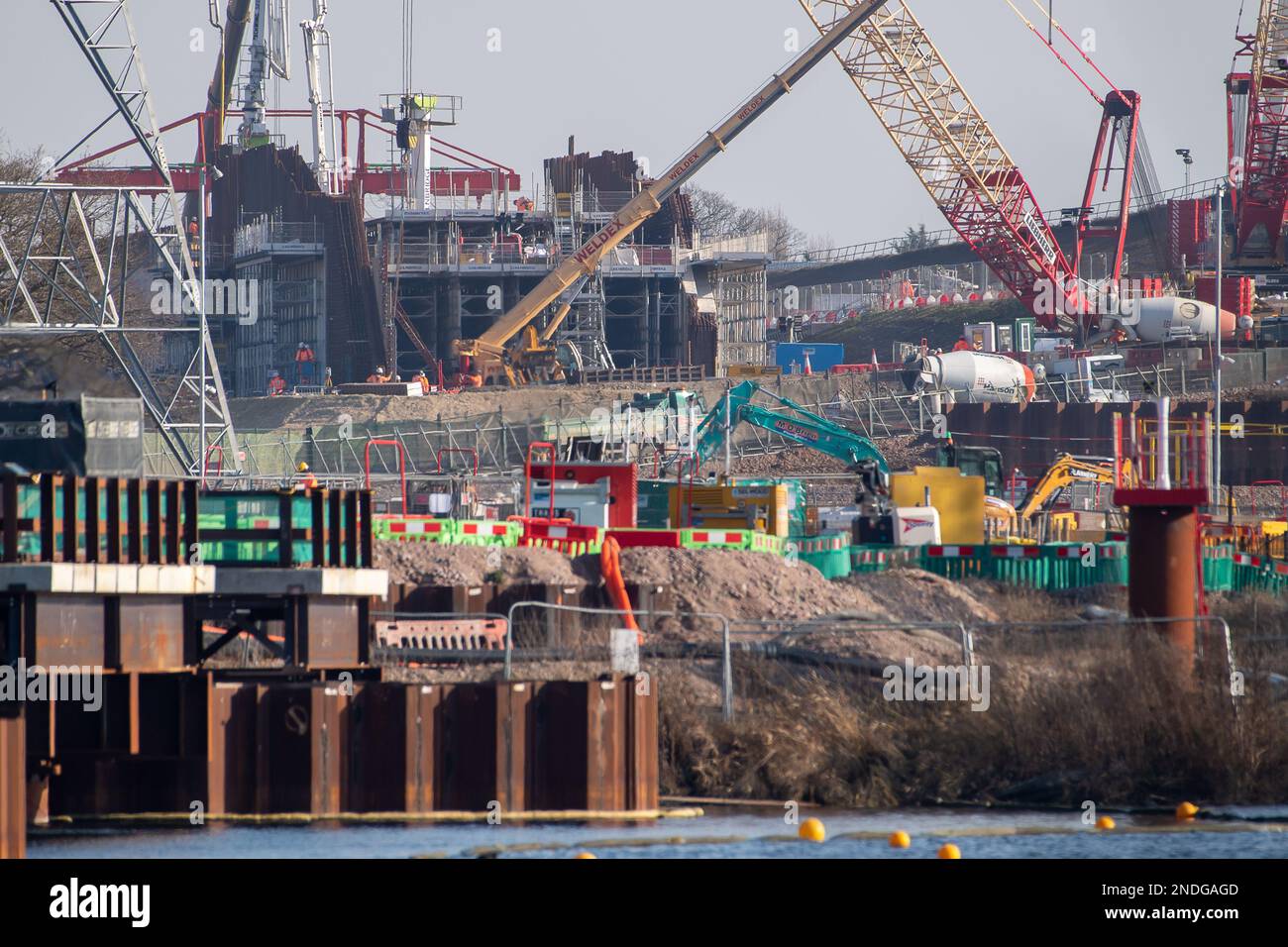 Harefield, Uxbridge, UK. 15th February, 2023. HS2 are currently ...