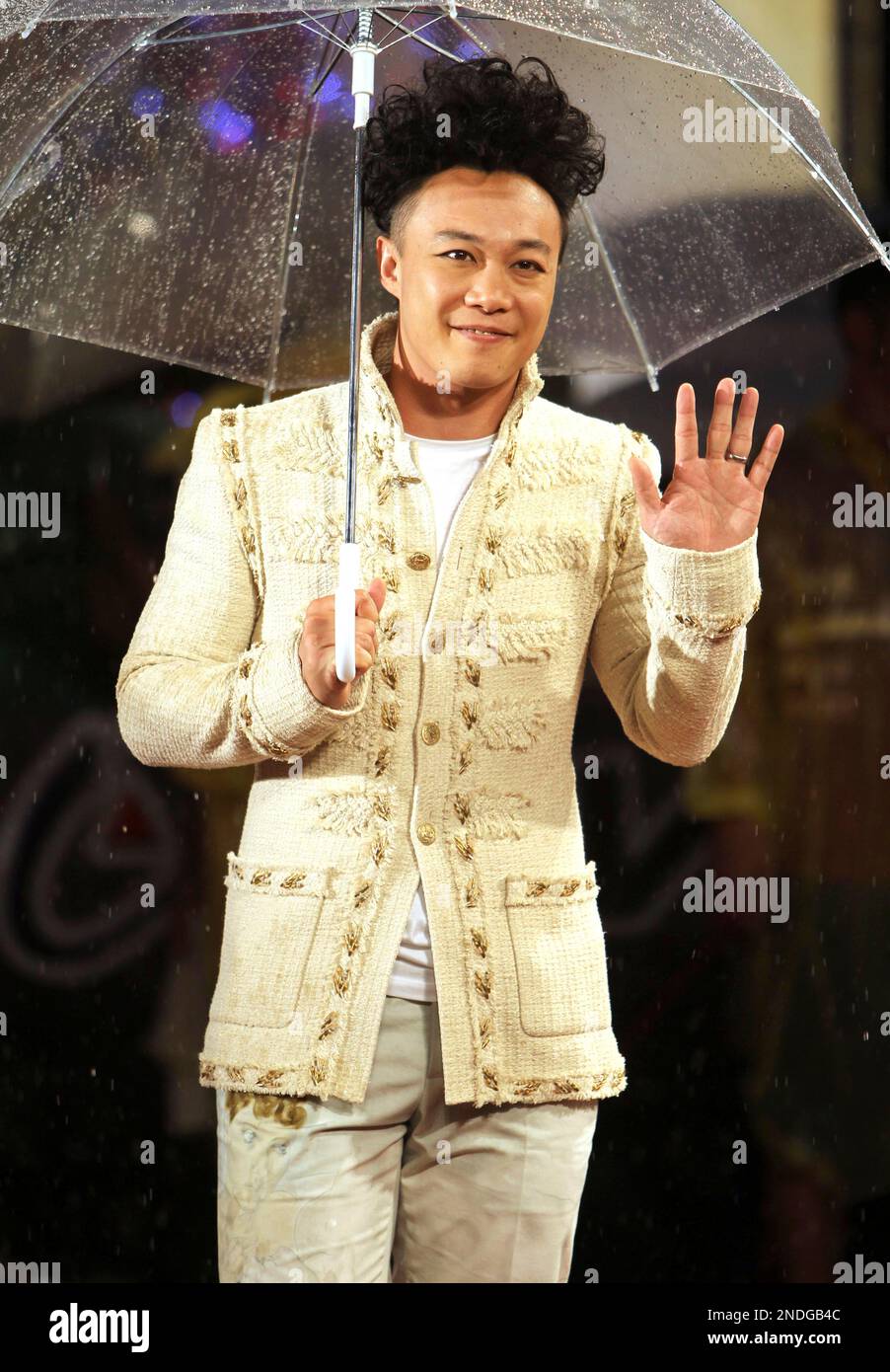 Hong Kong singer Eason Chan arrives for the 21st Golden Melody Awards ...