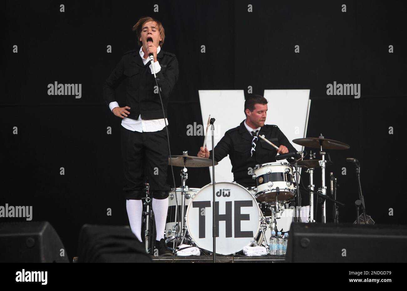 lead singer Pelle Almqvist, left, of the Swedish rock band The Hives ...