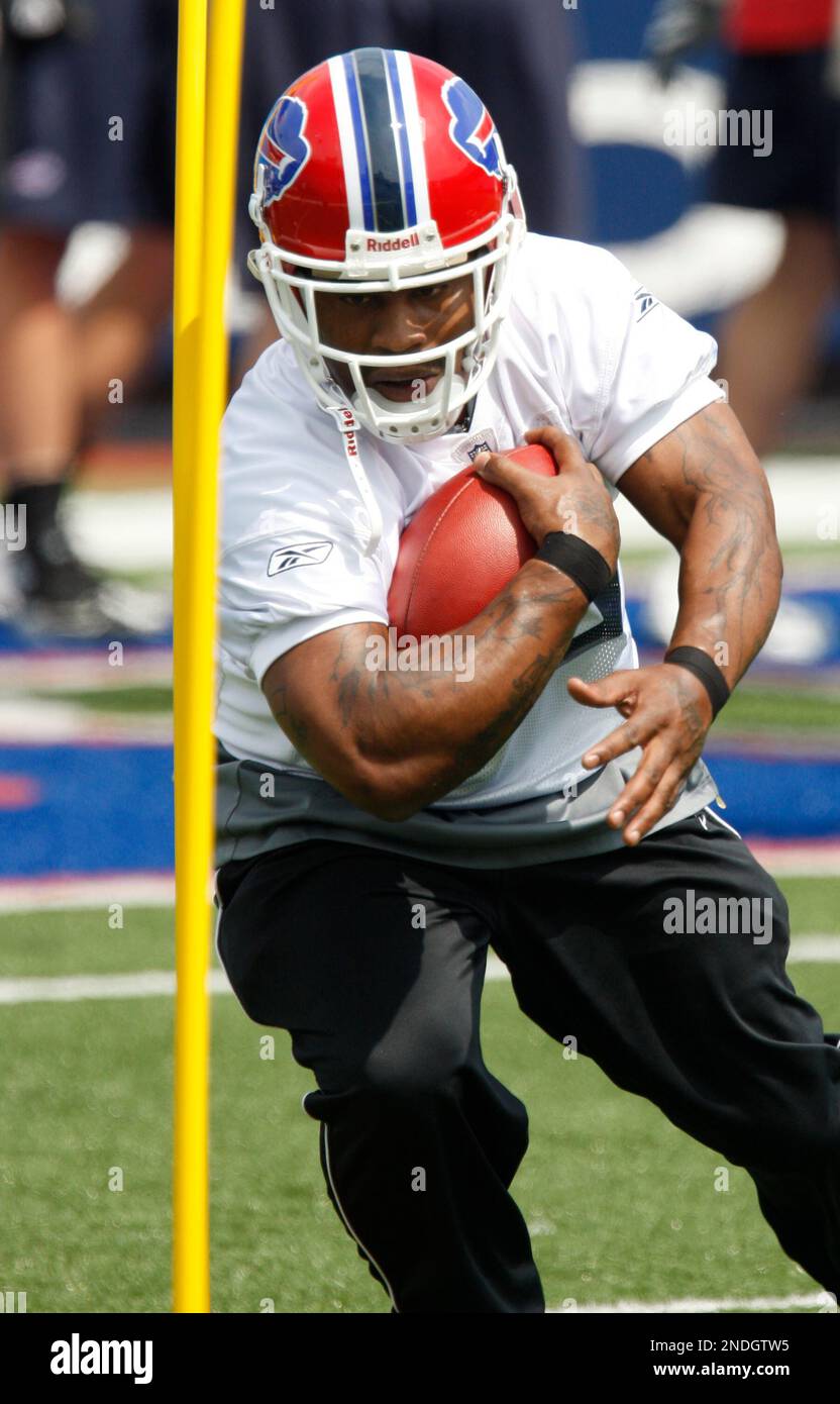 Buffalo Bills' Marshawn Lynch runs a drill during NFL football minicamp ...