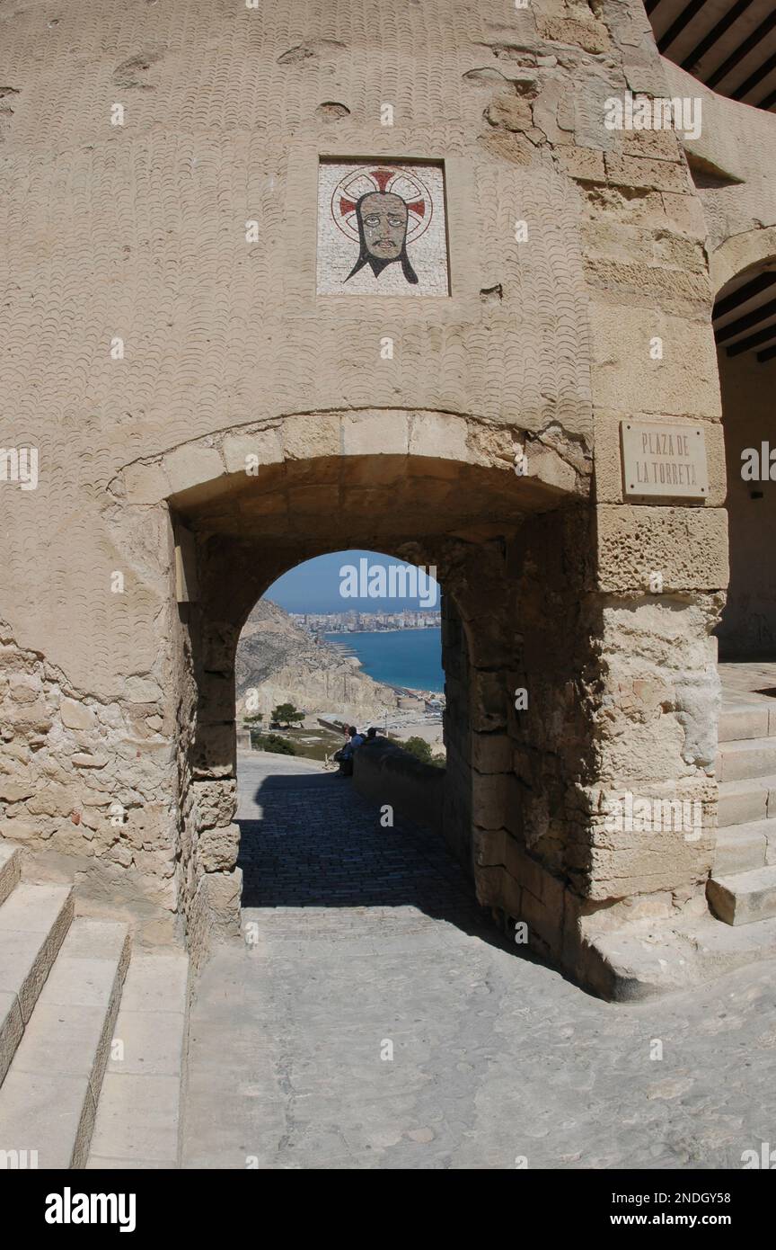 Archway with image of Jesus Christ, Plaza de la Torre, Castillo de ...