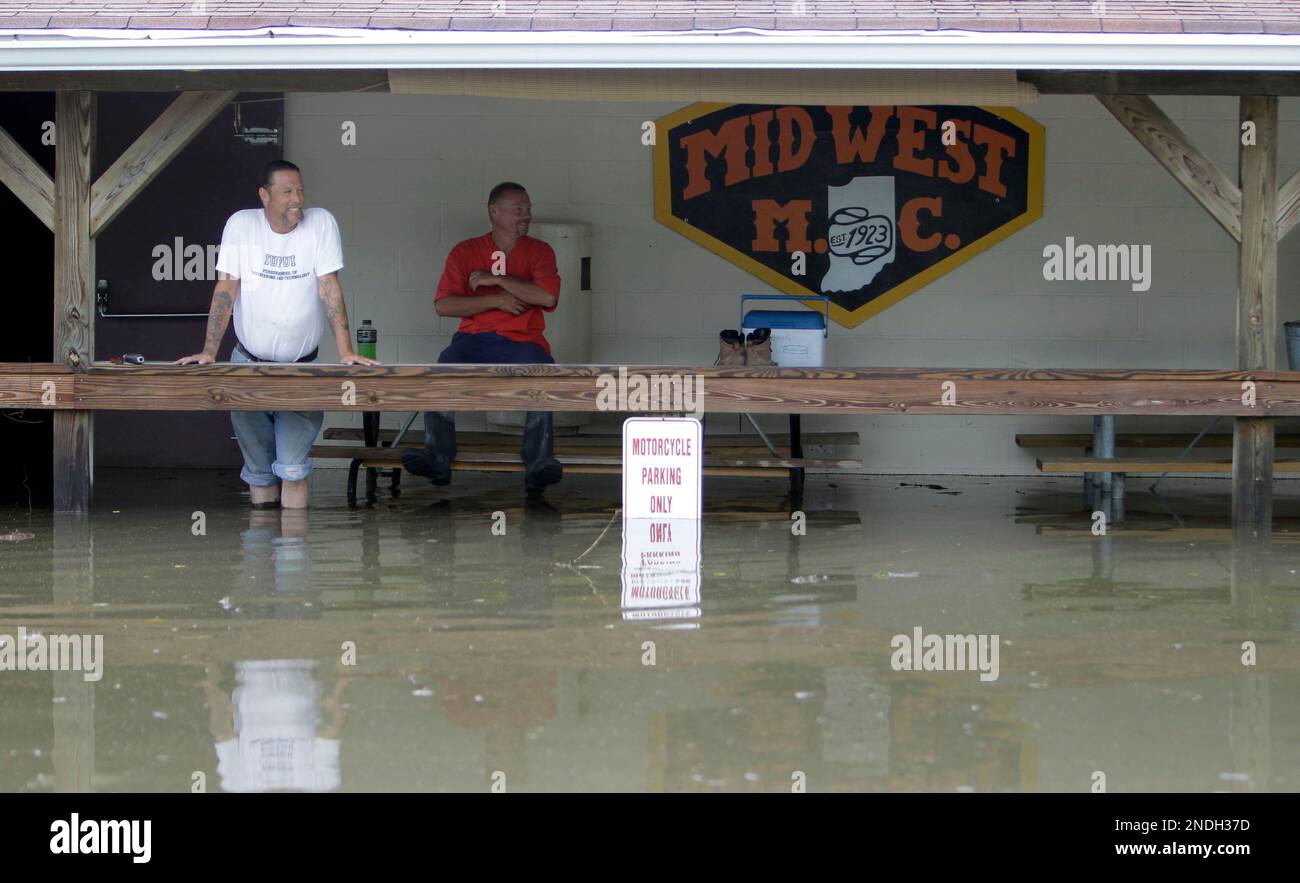 Nick Cooper, left, and Todd Overstreet of the Midwest Motorcycle Club ...