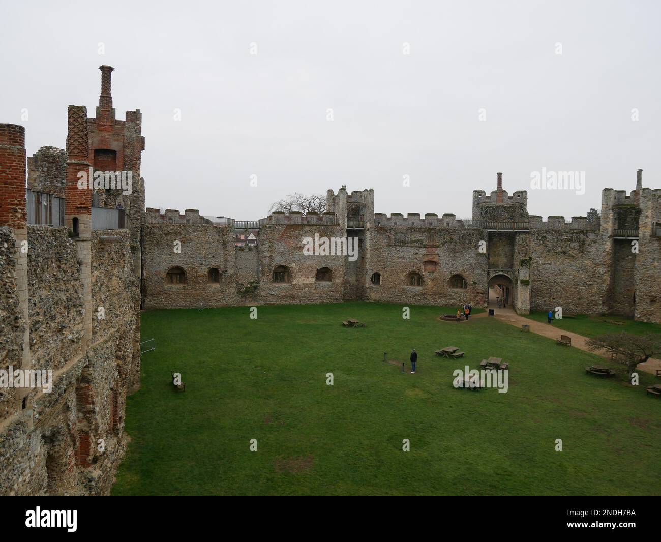 The Castle, Framlingham, Suffolk, England Stock Photo - Alamy