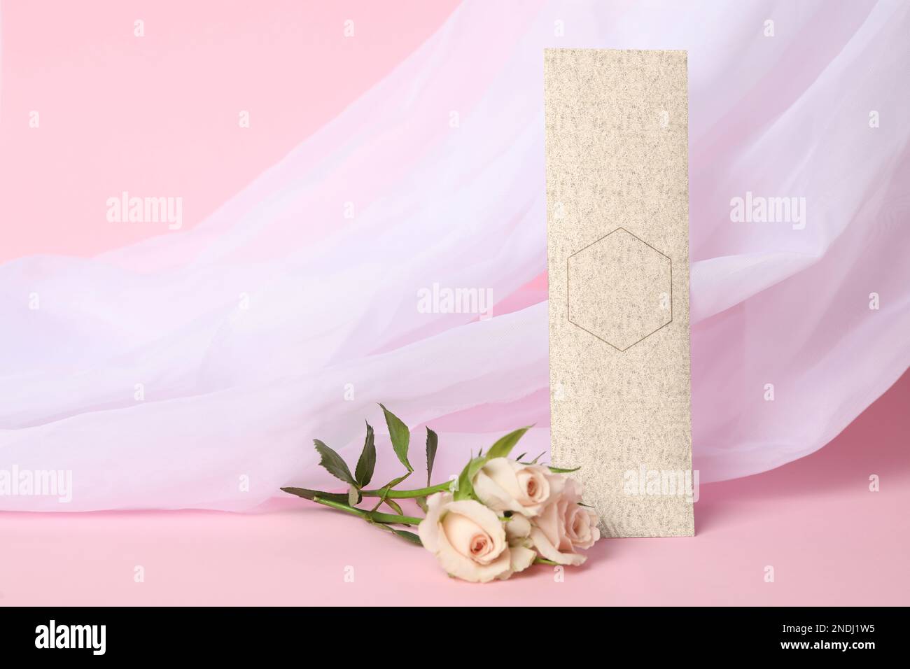 Scented sachet, roses and fabric on pink background Stock Photo - Alamy