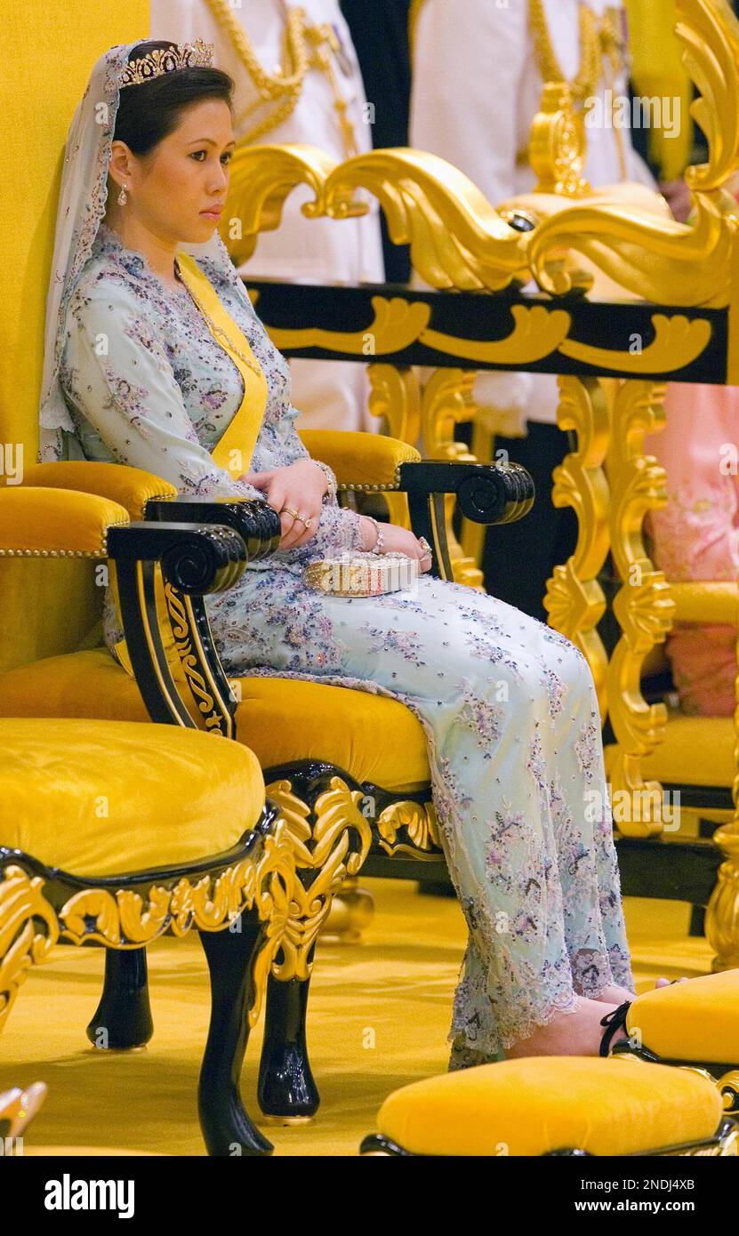FILE - In this July 15, 2006 file photo, the second wife of Brunei's ...