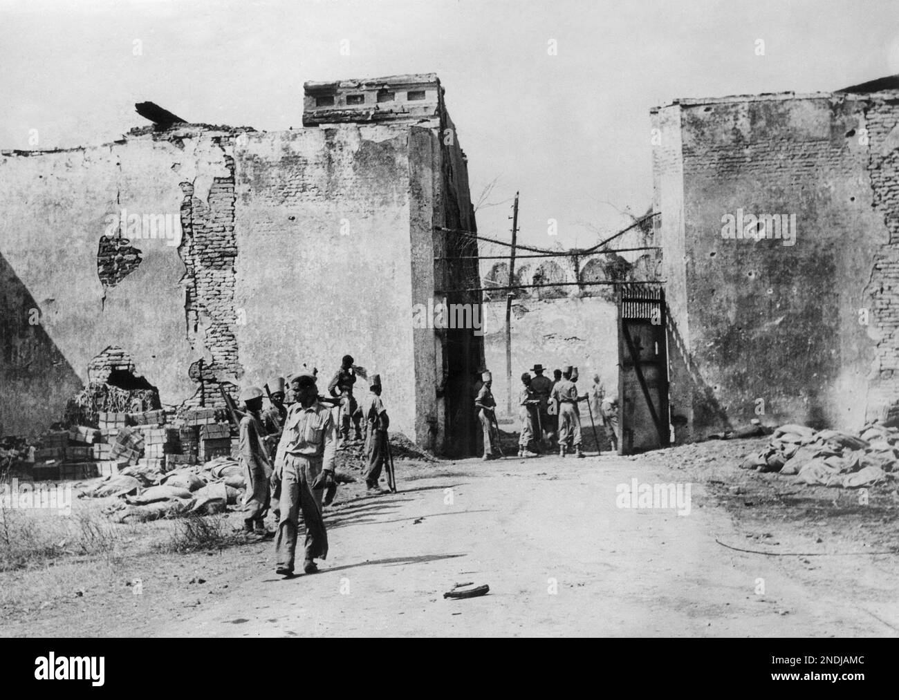 Fort Dufferin, last remaining stronghold of the Japanese in Mandalay ...